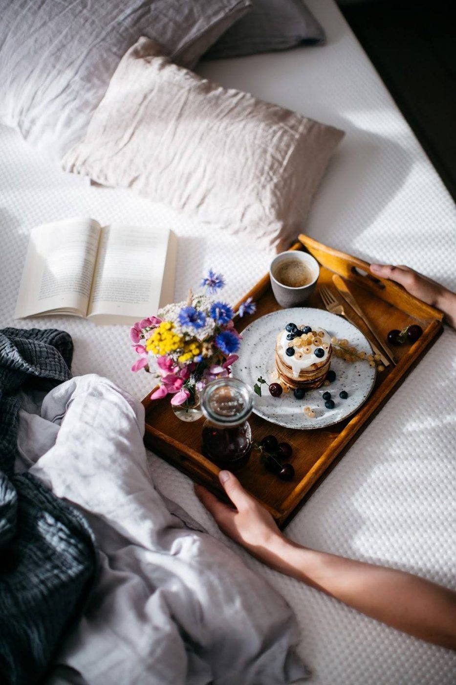Breakfast in bed with our new comfortable Muun Mattress & delicious and ...