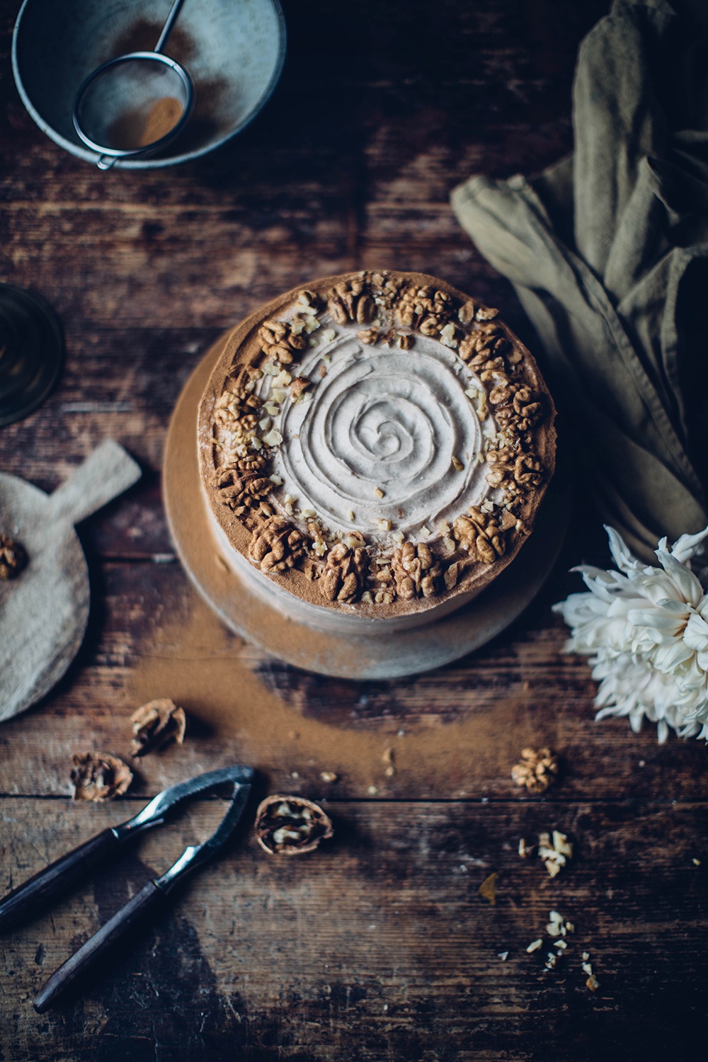 Gluten-free Walnut Cake with Cinnamon - the perfect autumn recipe - Our ...