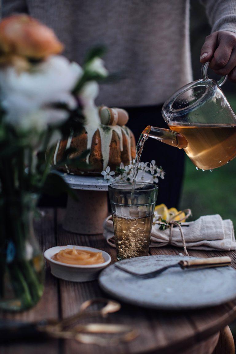 Gluten-free Matcha Bundt Cake with Matcha-Lemon Curd-Macarons - Our ...
