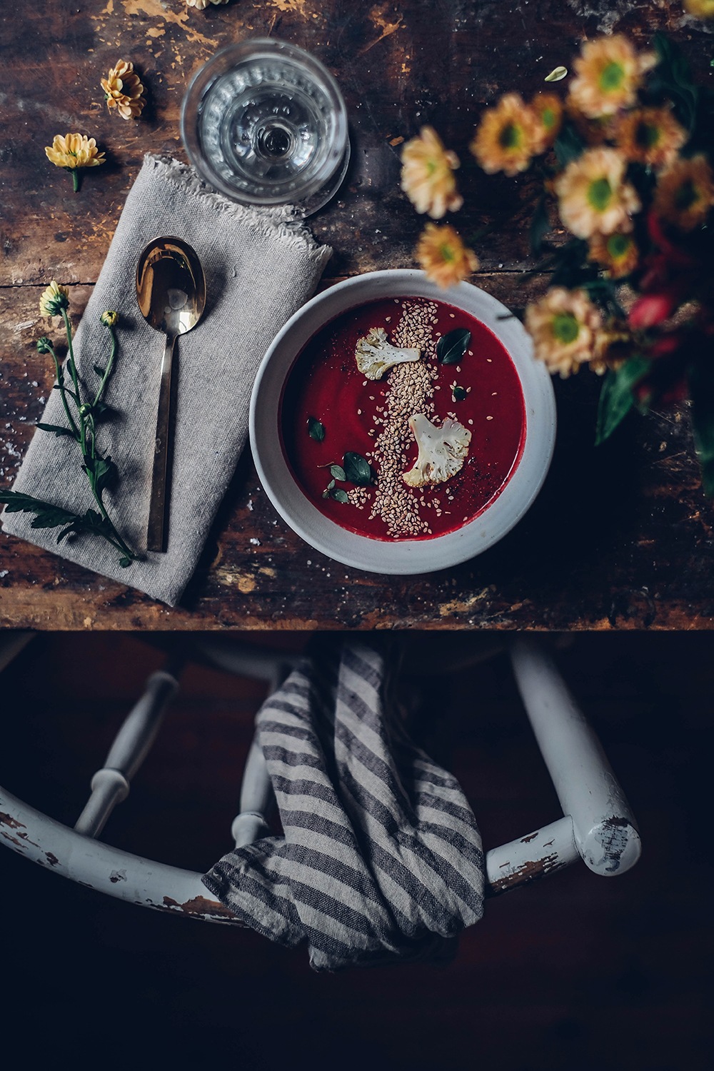 Kale Salad, Beetroot Soup and the new Vegetarian Cookbook from EDEKA ...