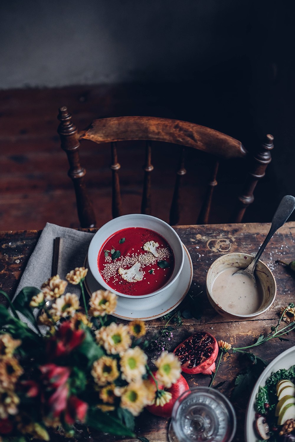 Kale Salad, Beetroot Soup and the new Vegetarian Cookbook from EDEKA ...
