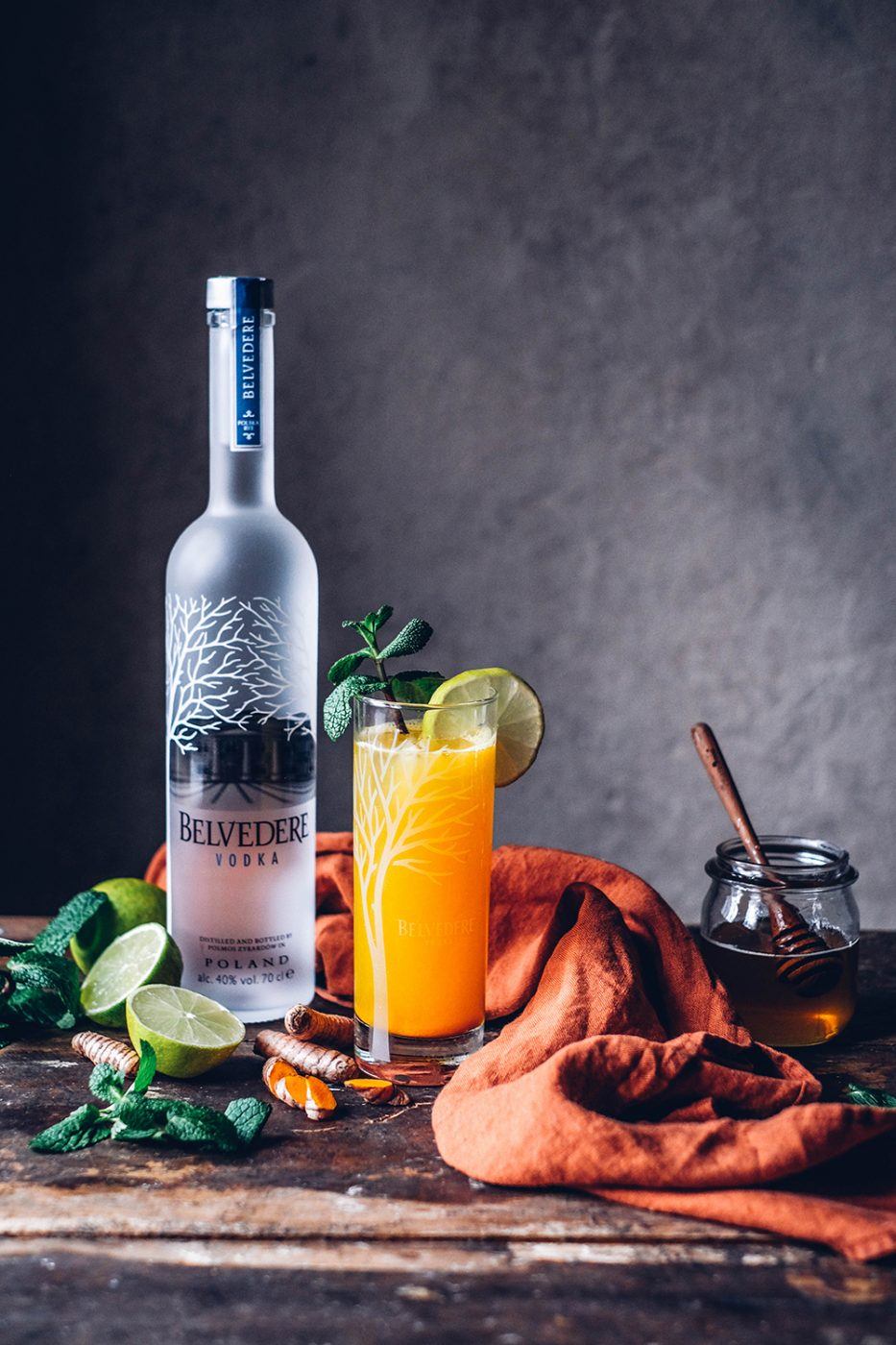 Superfood Cocktails with Kale und Turmeric - Our Food Stories