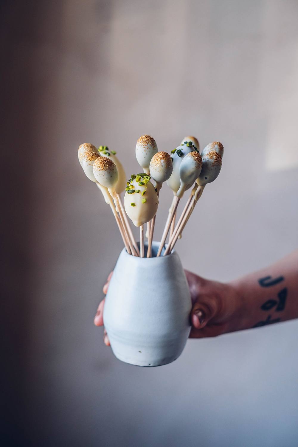 Gluten-free Easter Pistachio-White Chocolate Swiss Roll Cake - Our Food ...